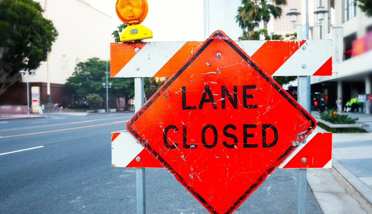 M3 collision closes two lanes near M27 junction