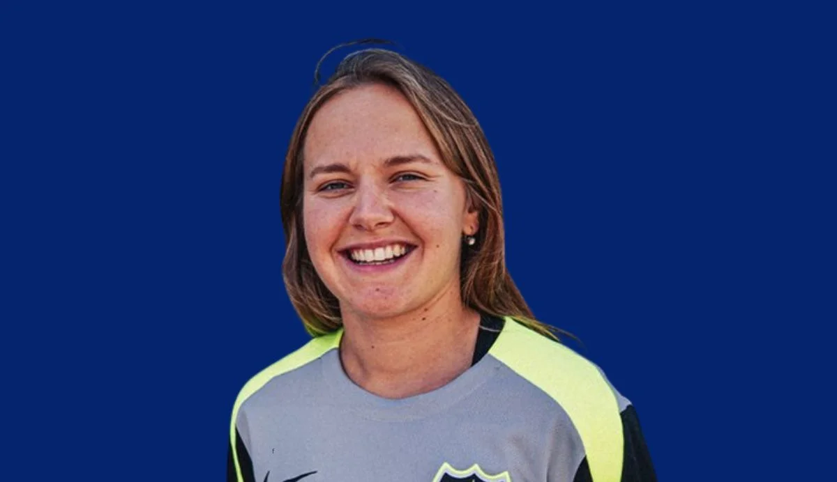 Pompey Women Complete Lucy Johnson Signing